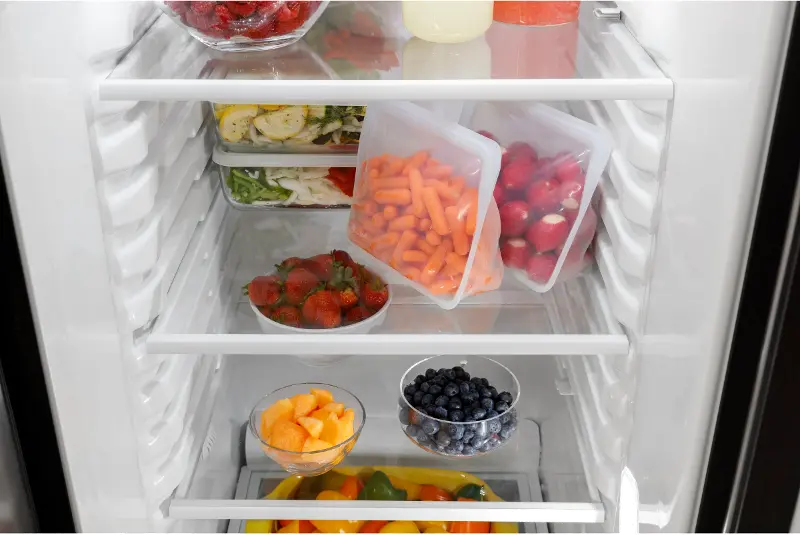 GE Side by Side Refrigerator GSS25GGPBB | RC Willey