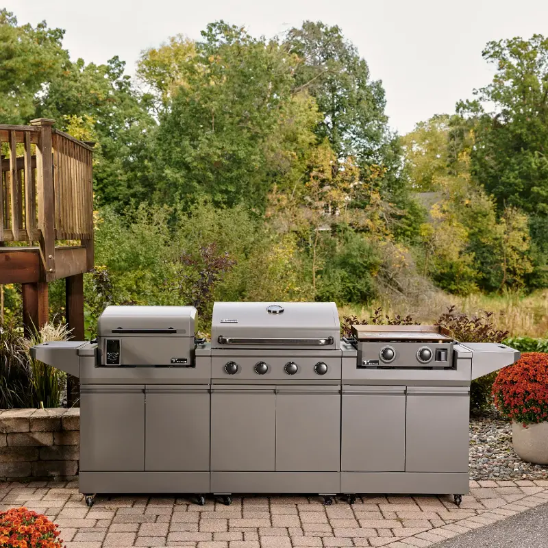 Tytus Modular Trio Grill with Gas Griddle and Pellet Smoker | RC Willey